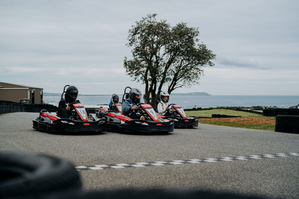 Phillip Island Explorer - Melbourne Transfers | Hop on Hop off Buss